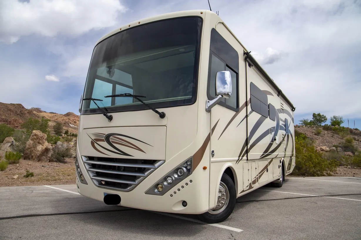 2019 Thor Hurricane 29M Motorhome – Brothers RV Inc
